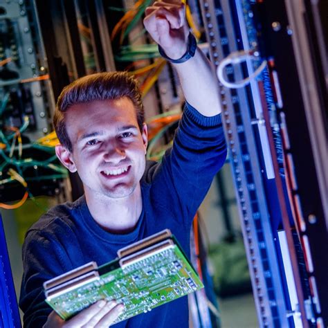 SWR Stellenangebote Freiwillige Praktika Technik IT