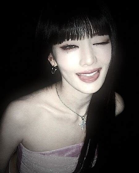 Rina Exclusive Content On Boosty