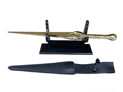 Elf Lady Dagger