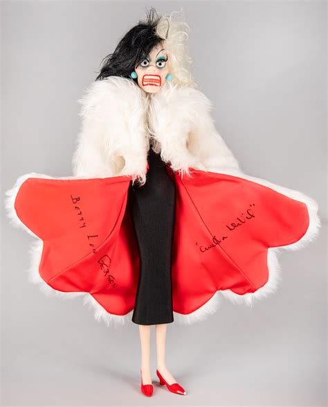 Cruella De Vil Betty Lou Gerson Signed Ceramic Doll Rr Auction