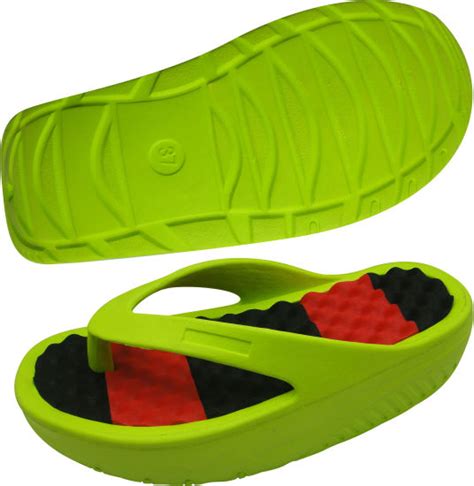 China Eva High Heel Thick Sole Swing Sole Flip Flop Women Slipper