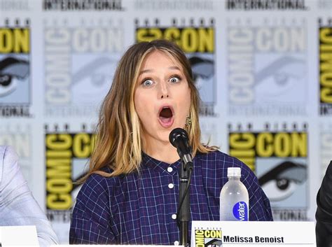 Supergirl Frontrow
