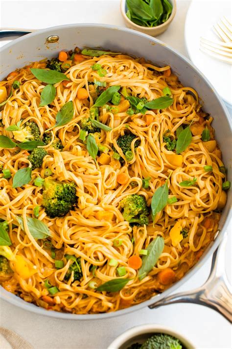 Coconut Curry Sunbutter Noodle Bowl The Daily Inserts