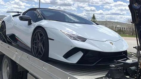 Attempt To Smuggle Stolen Lamborghinis Through Wyoming Ends In Felony