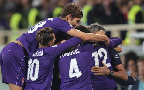 Fiorentina Capolista La Marcia Trionfale Delle Prime Sette Gare
