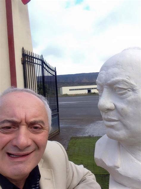 გრიშა კაკაჩია Grisha Kakachia Home
