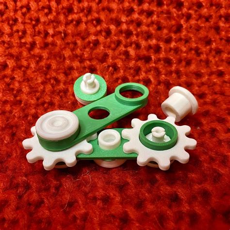 👌 Tri Spin Chain Motion Fidget Spinner Stress Relief And Focus Device