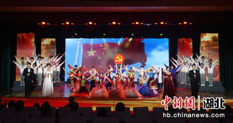 中国新闻网武汉科技大学举办沁湖诗会 新闻网