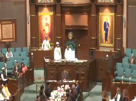 Jawaharlal Nehru Portrait Removal From Mp Legislative Assembly Congress