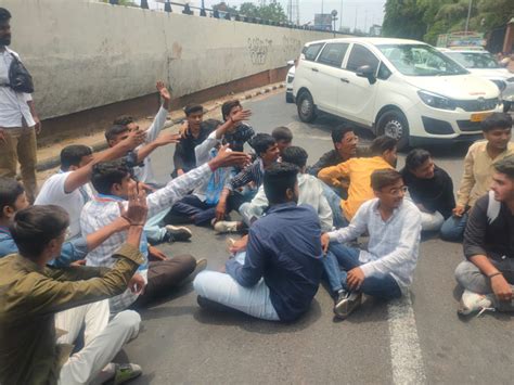 Opposition To Admission To Ms Univ Ms યુનિમાં એડમિશન વિવાદ યથાવત્