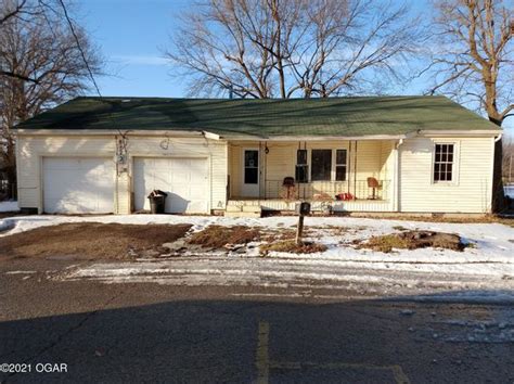 Lamar Real Estate Lamar Mo Homes For Sale Zillow