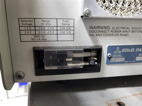 Egandg 1235 Digital Triple Grating Spectrograph