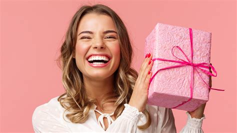 Your First Look At The Sephora Beauty Insider Birthday Gifts For 2023
