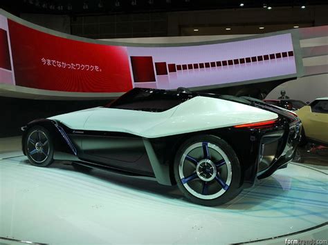 Gallery Nissan Bladeglider Concept
