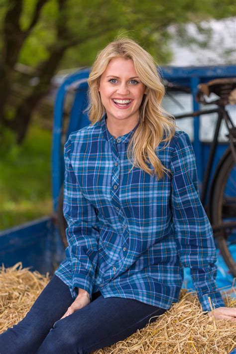 Lee Valley Lv8 Ladies Irish Grandfather Shirt Blue Plaid Irish
