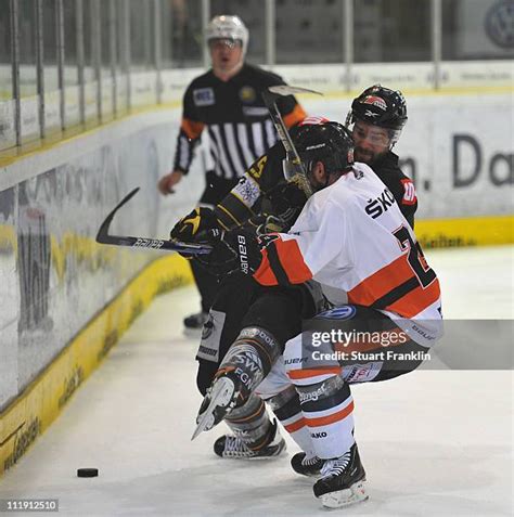 Duncan Milroy Photos And Premium High Res Pictures Getty Images