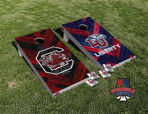 Gamecocks South Carolina And Liberty Flames Split Set Cornhole Board V