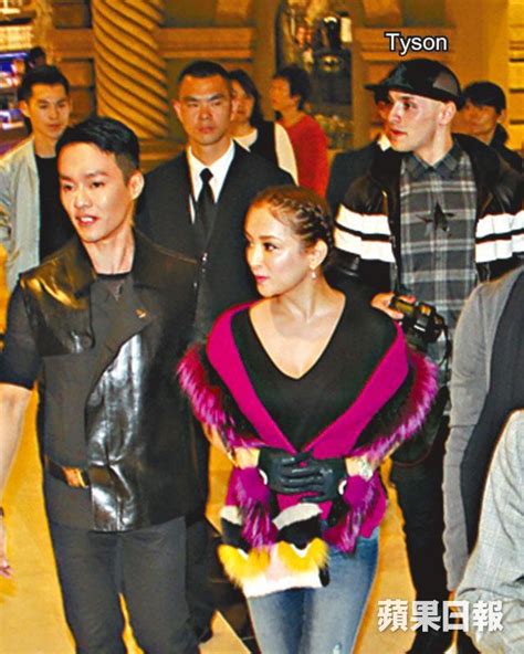 老公陪出巡晒恩愛 濱崎步期待港澳開騷 蘋果日報•聞庫