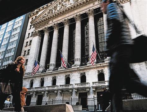 Stubborn Us Inflation Complicates Feds Interest Rate Decision