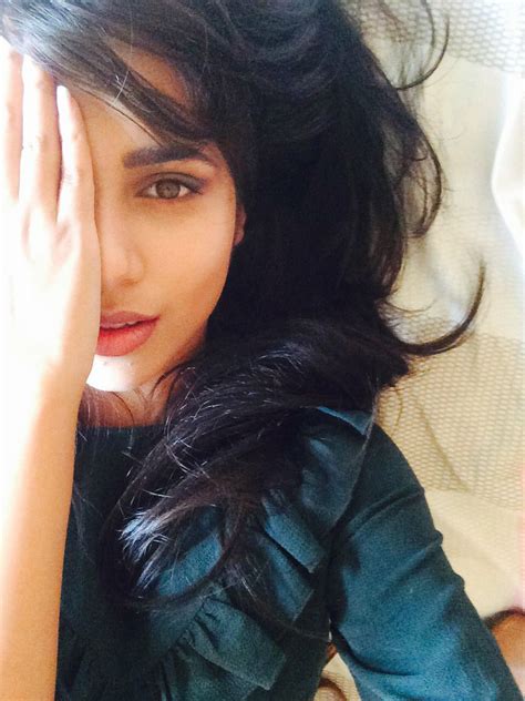 Vibha Anand Sexy Photo Collection Actress And Model Wallpaper