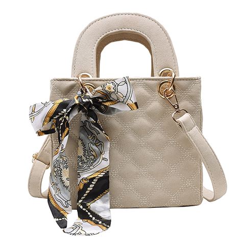 กระเป๋าสะพายไหล่ ขนาดเล็ก แบบพกพา ระดับไฮเอนด์ สไตล์ตะวันตก สําหรับผู้หญิง 2020 Bostlight888