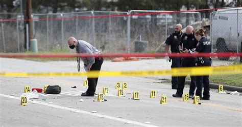 Hcso Deputy Fatally Shoots Knife Wielding Suspect In Cypress