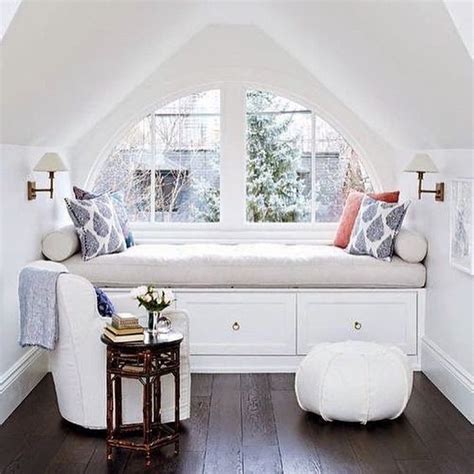 Decorating Ideas Attic Bedrooms With Windows