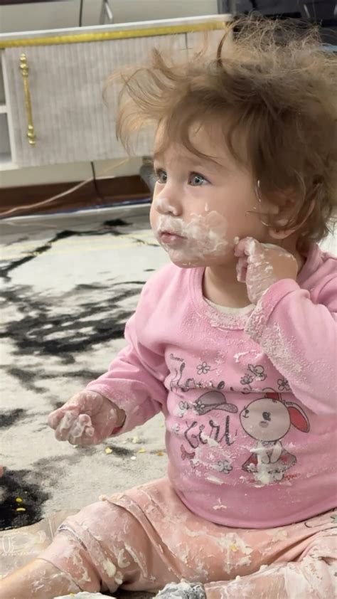 ‎فرهاد محمدی Farhad Mohamadi‎ ‎فقط نه نه 😂 دختر شیطونی‎ Instagram