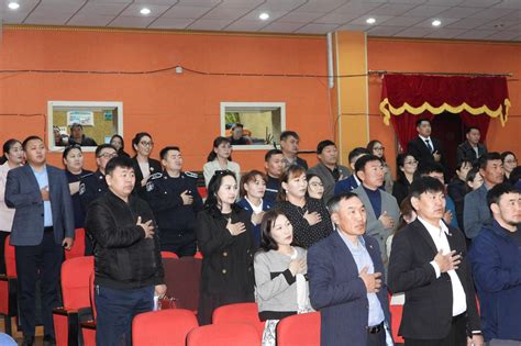 Баянхонгор аймгийн Хүүхэд гэр бүлийн хөгжил хамгааллын газар Added A New Баянхонгор