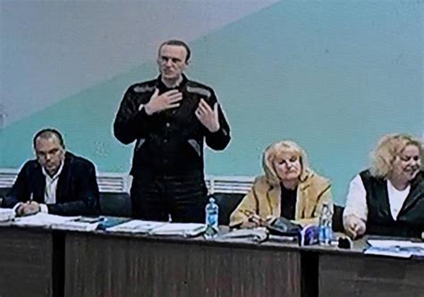 El Jubilado De Miranda Montaba Las Cartas Bomba Con Material Comprado