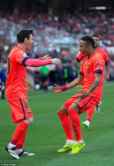 Sevilla 2 2 Barcelona Barca Slip Up After Lionel Messi And Neymar