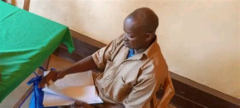 Dore Ibyabaye Kuri Wa Munyarwanda Wari Watangiye Kwiga Mu Mashuri