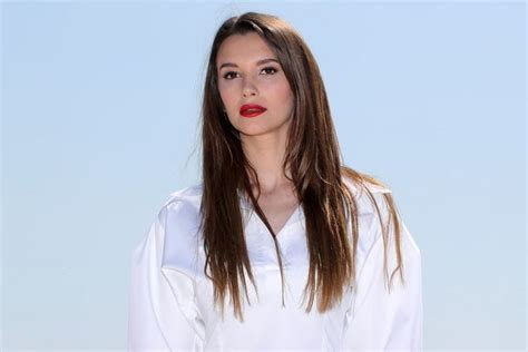 Picture Of Leyla Lidya Tugutlu Long Hair Styles Hair Styles Beauty