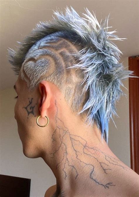Pin De Kayla Sebire En Hairspiration Tatuajes De Pelo Diseños De