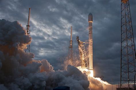 Hd Wallpaper Space Shuttle Monochrome Launching Spacex Falcon