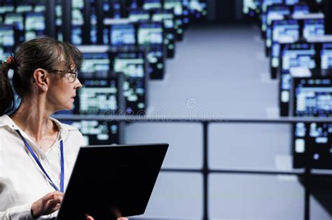 Technician Setting Up Gaming Servers Stock Image Image Of Data Laggy 285973599