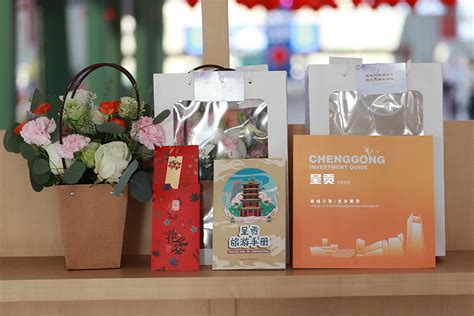 中老铁路一路芬芳 把花都呈贡的浪漫带到万象中国国情中国网