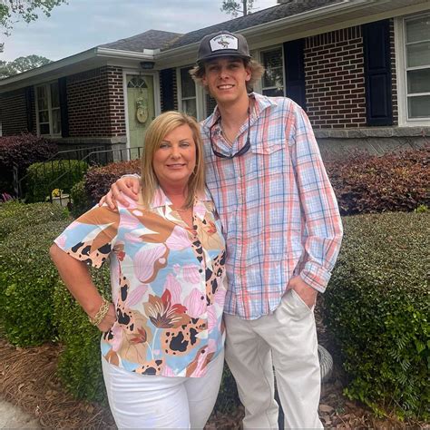 Marshall Evans Marshallevans • Instagram Photos And Videos