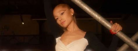 Ariana Grande Conquista O Topo Da Billboard 200 Com “eternal Sunshine”