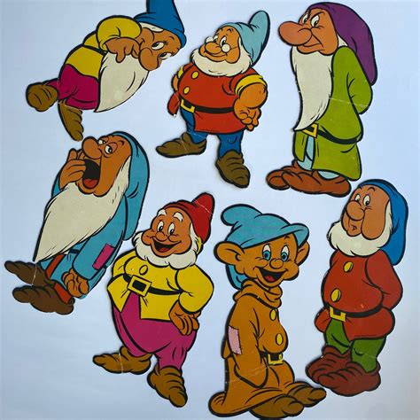 Disney Snövit Och De Sju Dvärgarna I Kartong Re Köp På Tradera