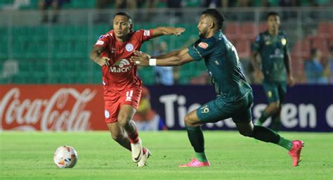 Bryan Reyna se lució con asistencia en el triunfo de Belgrano en la