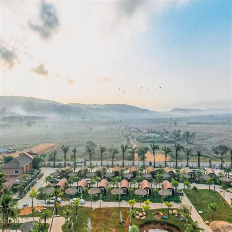 ទំនេរៗដាក់ម៉ា Trip ទៅ Jets Oudom Resort ល្បីថាស្អាតដូចឋានសួគ៌ជាប់ដី