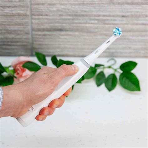 Oral B Io3 Review Electric Teeth