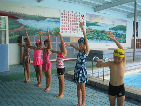 YA YA 快樂學園 涼夏游泳課精采照片寫真集