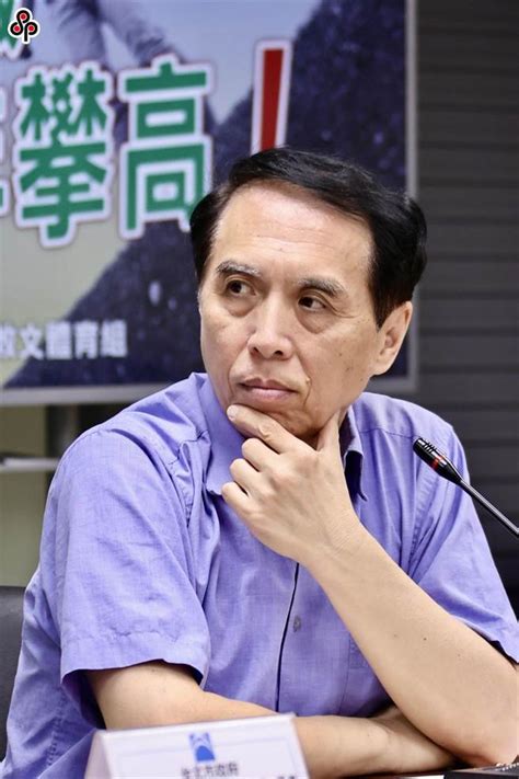 疫情額外投保中小學校不到1成 陳學聖質疑基層教師被排除 生活 中時