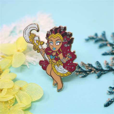 Warcraft Monster Girl Eonar The Titan Pin August 2020 Teaberryhouse