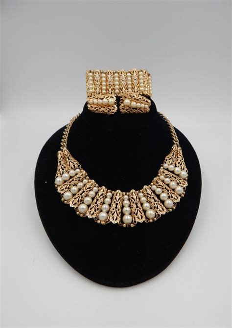 Napier Filigree Faux Pearl Collar Necklace Bracelet And… Gem