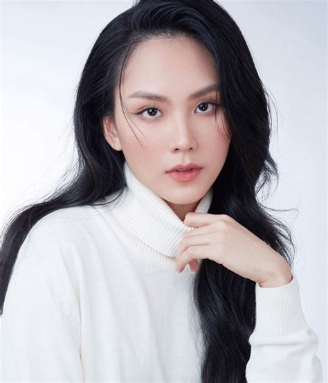 9 Potret Huynh Nguyen Mai Phuong Miss World Vietnam 2022