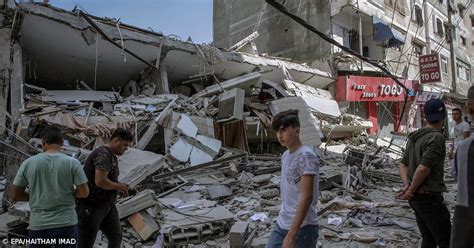 Mais De 80 Palestinianos Mortos Em Ataques Israelitas Em Gaza