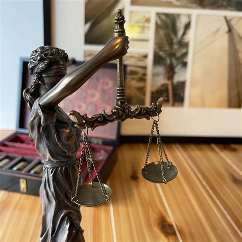 Blind Lady Justice Themis Goddess Statue Decor Goddess Statue Greek